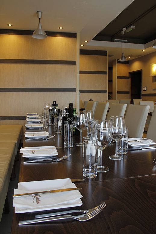 Casual Dining with a Sea View: The El Catalán Restaurant in Xgħajra ...